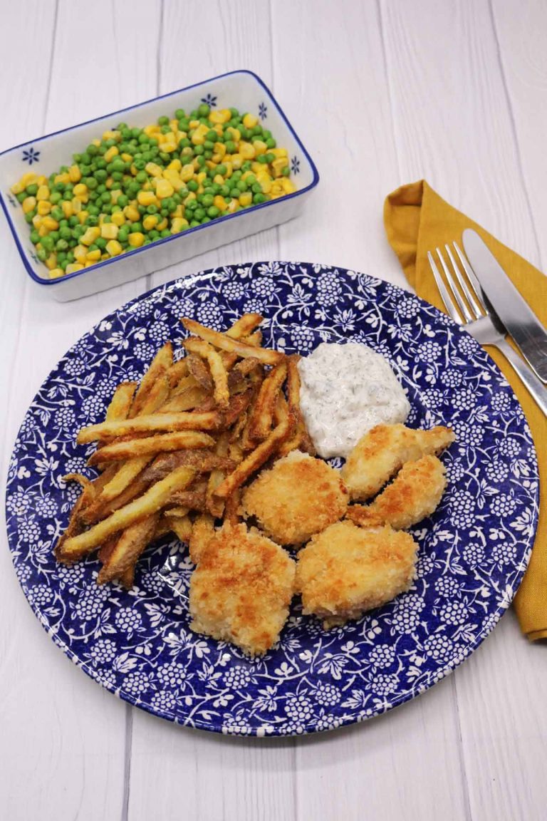 Panko Cod Cheeks with Skinny Oven Chips - Felly Bull