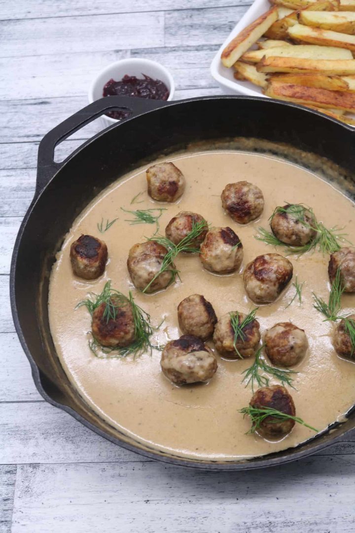 Scandi-Style Meatballs with Gravy - Felly Bull