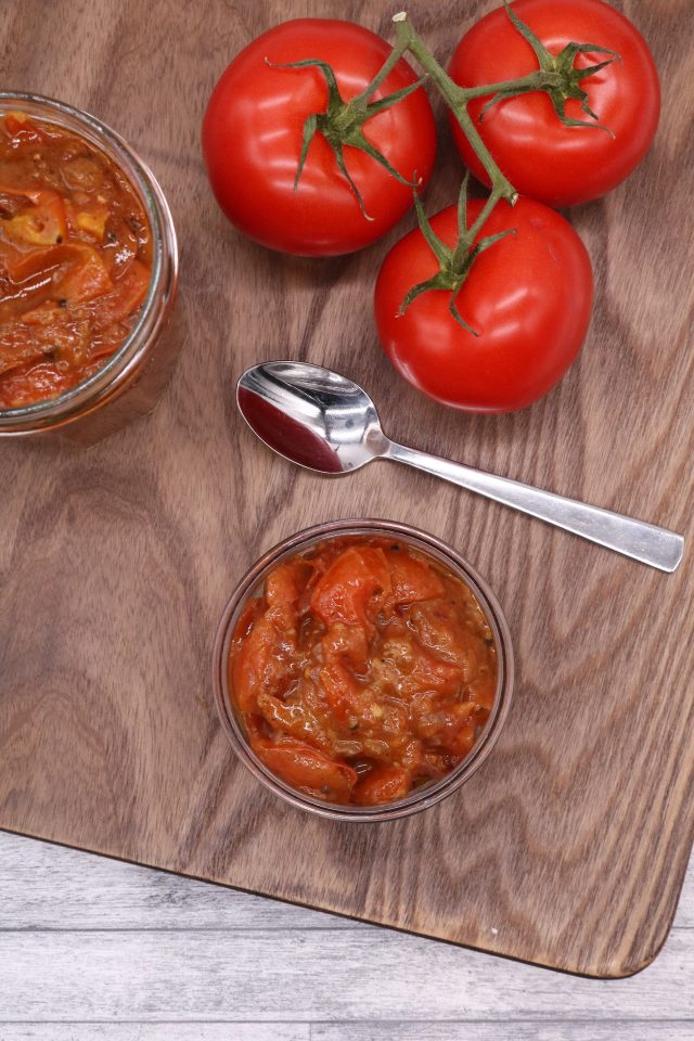 Spicy Tomato Relish - Felly Bull
