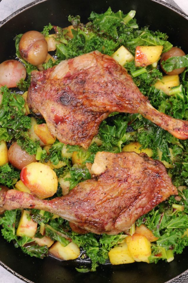 Duck Legs with Blackberry and Port Sauce - Felly Bull