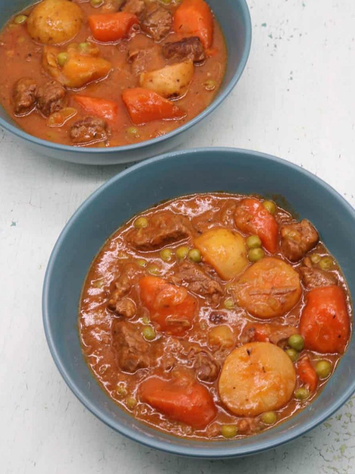 Chicken and Gammon Stew with Buttermilk Dumplings - Felly Bull