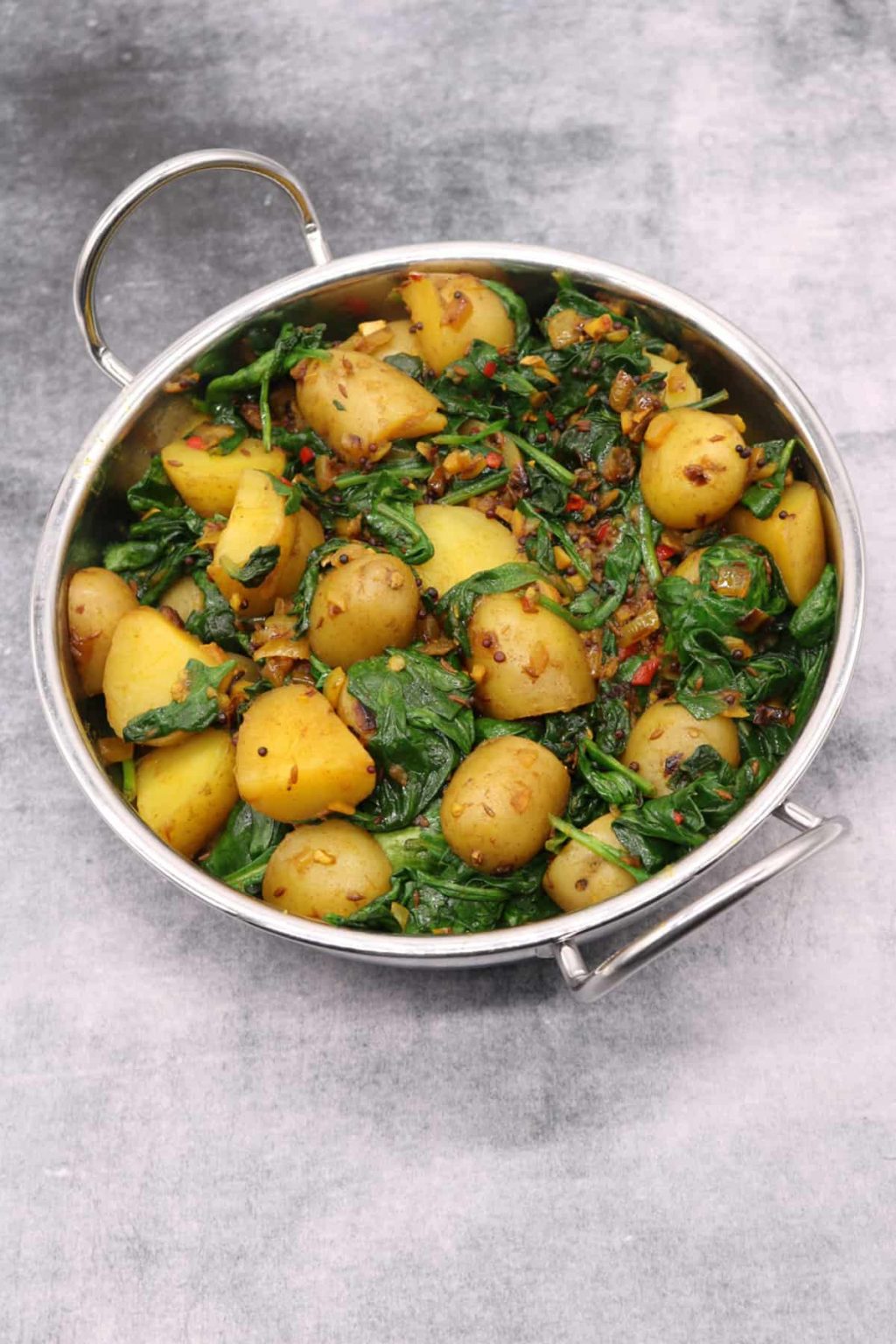 Saag Aloo - Felly Bull