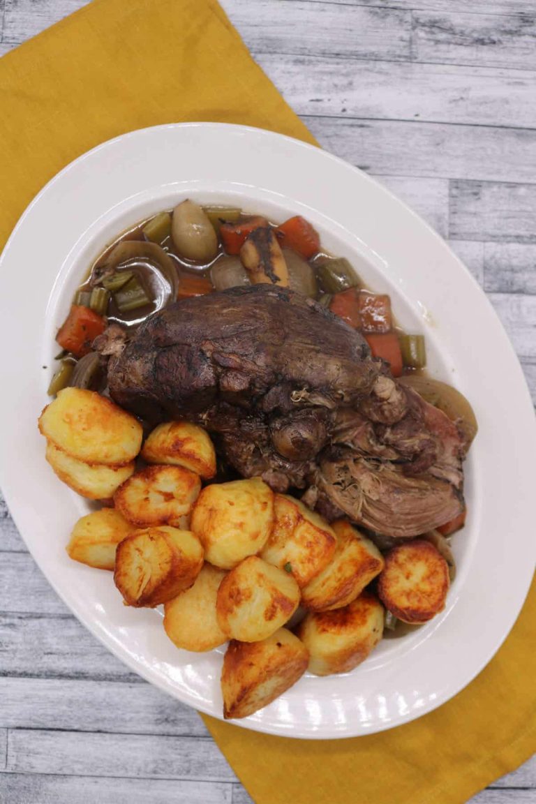 Slow Cooker Lamb Shoulder - Felly Bull
