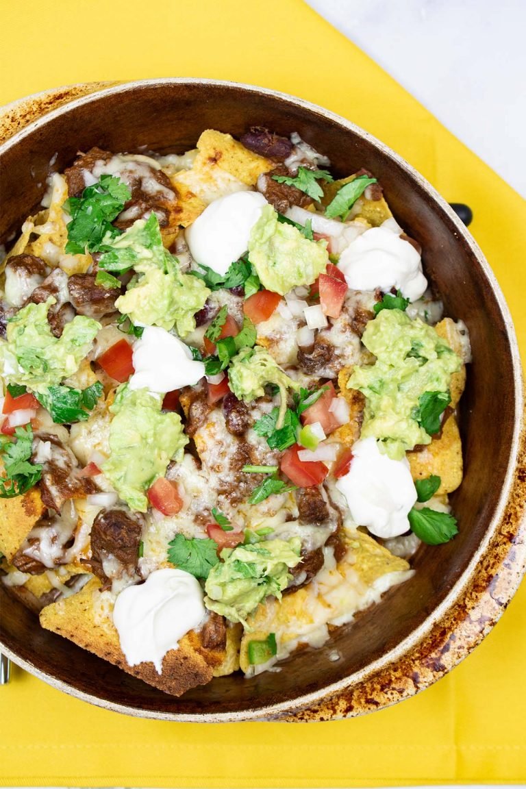 Loaded Brisket Chilli Nachos - Felly Bull