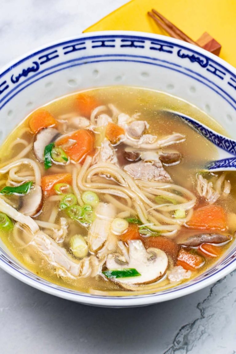 Chinese Chicken Noodle Soup - Felly Bull