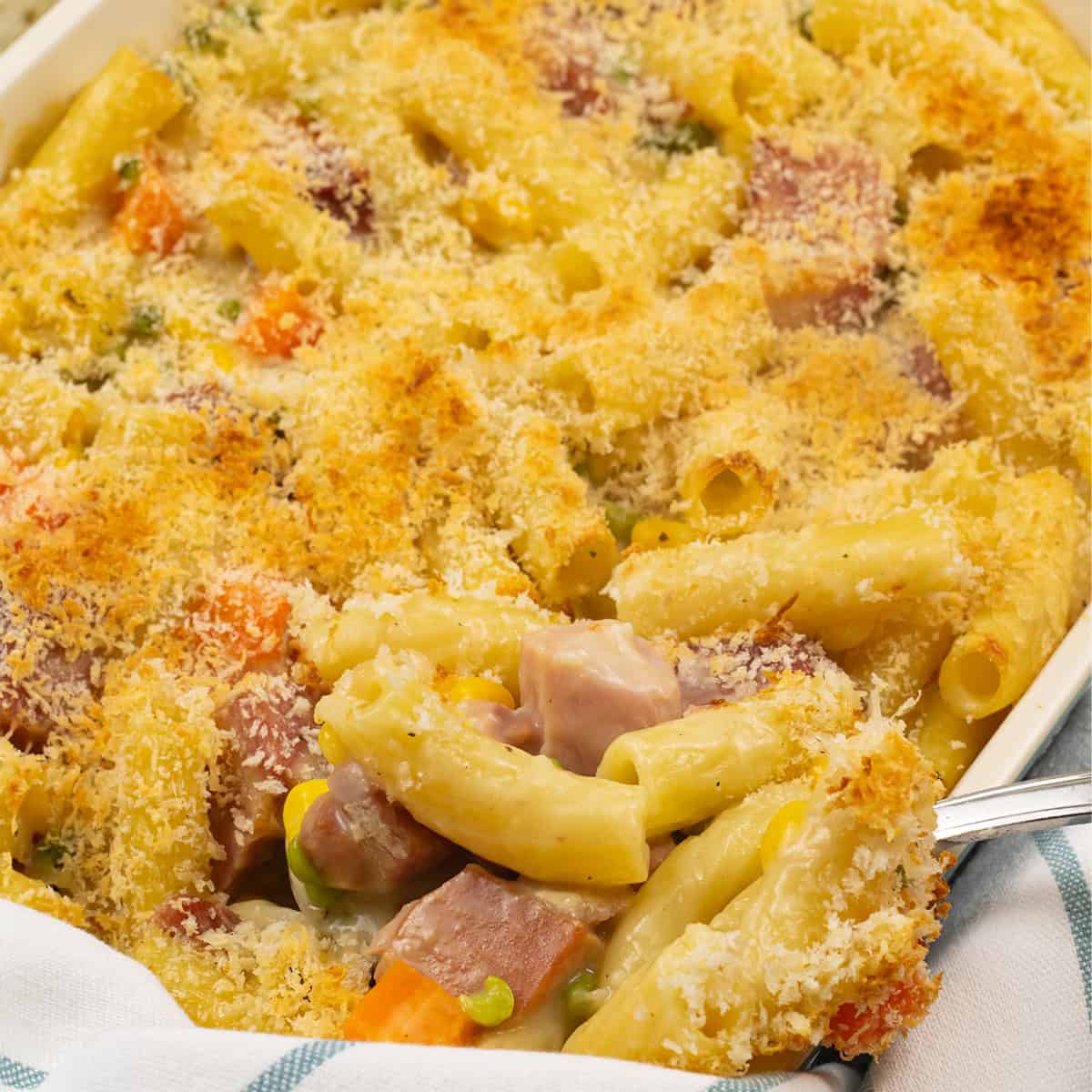 Ham and Vegetable Pasta Bake - Felly Bull