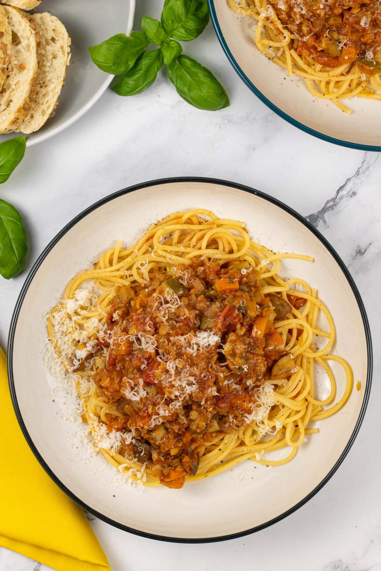 Lentil and Vegetable Bolognese - Felly Bull